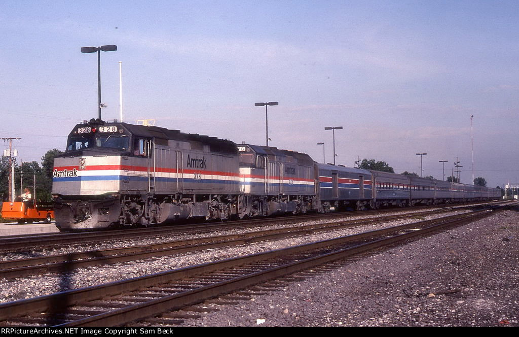 AMTK 328 and 278 on #50--The Cardinal